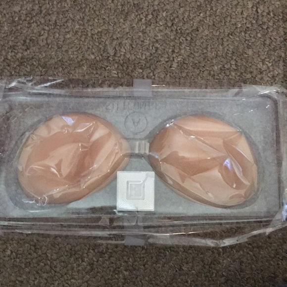 Silicon Bra | Accessories | Nib Silicon Bra Adhesive Cups Cleavage Lift ...